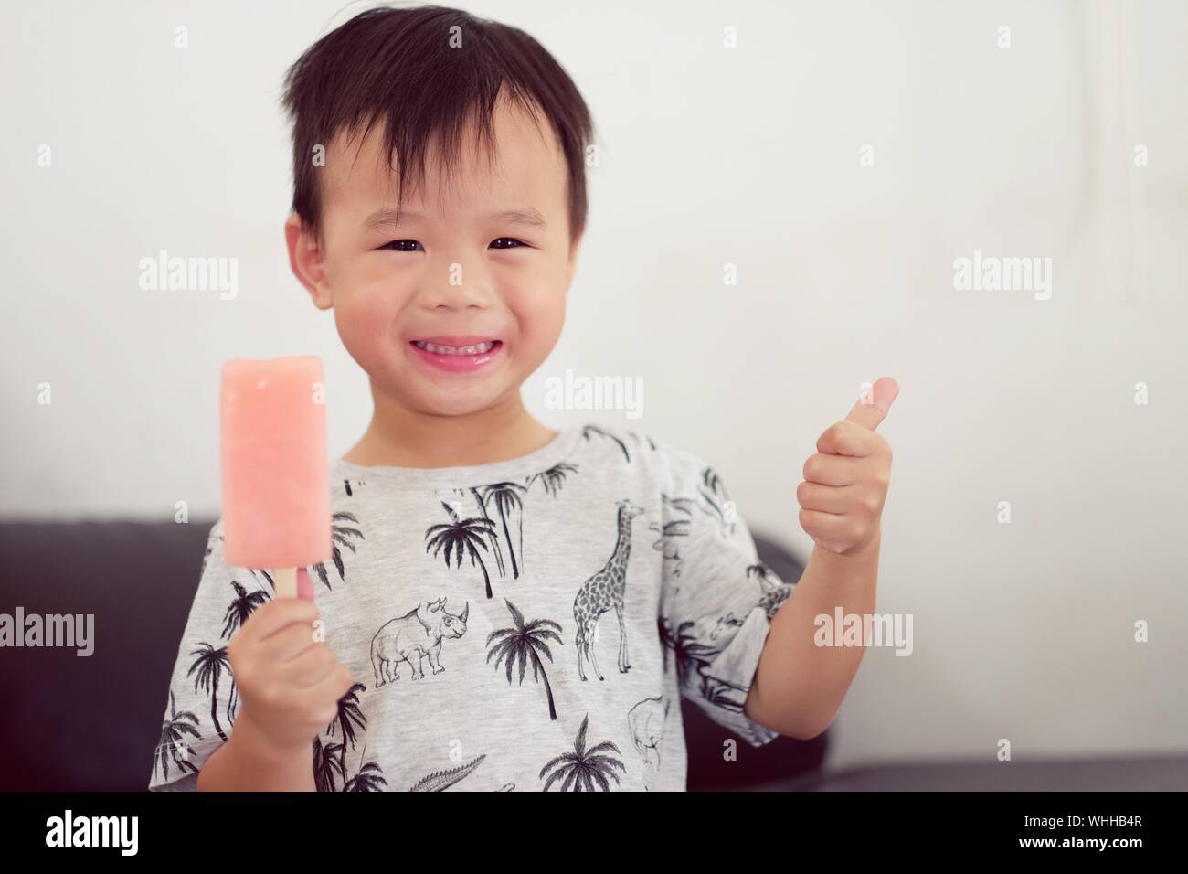 Boy Popsicle High Resolution Stock Photography and Images - Alamy