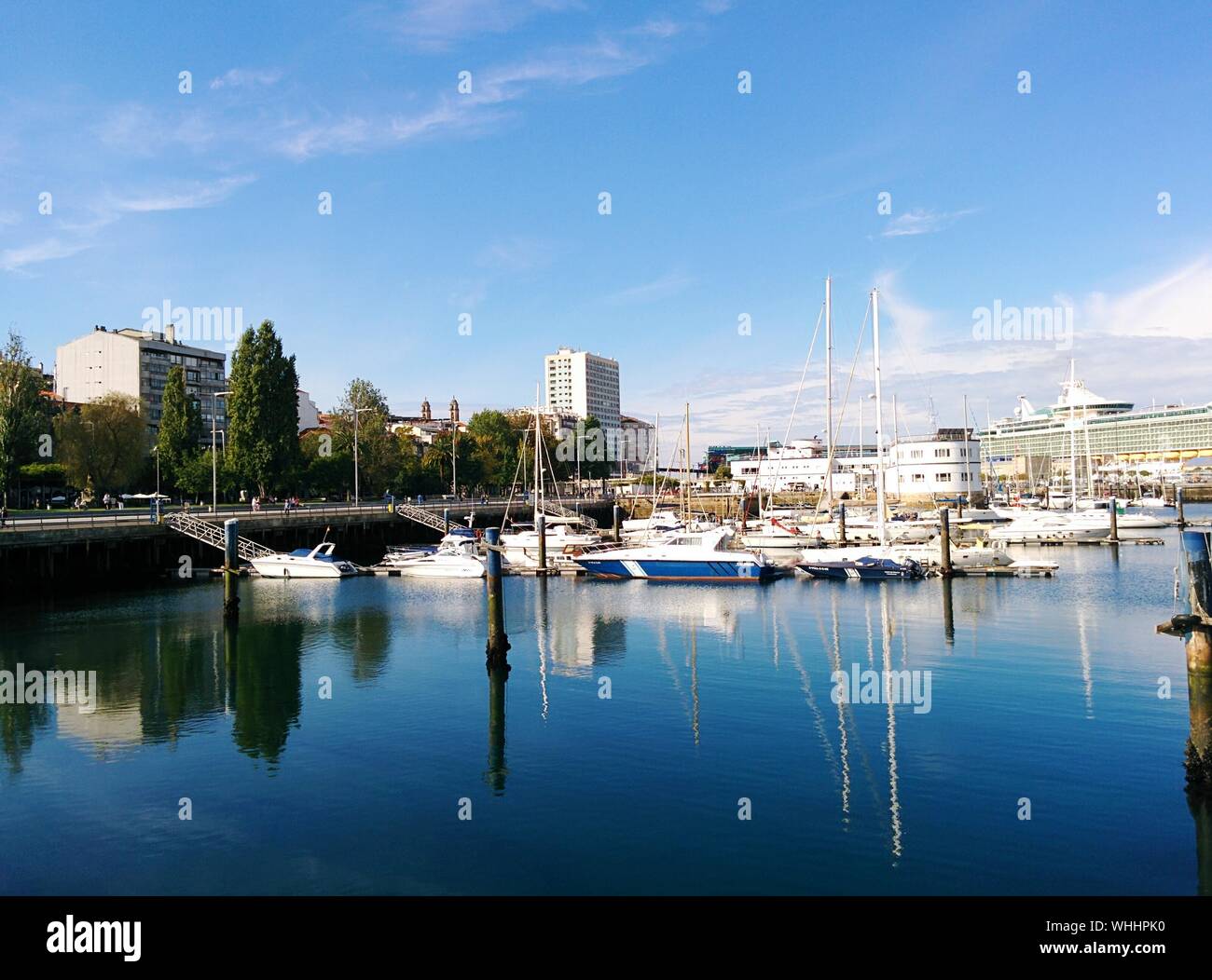 Vigo port hi-res stock photography and images - Alamy