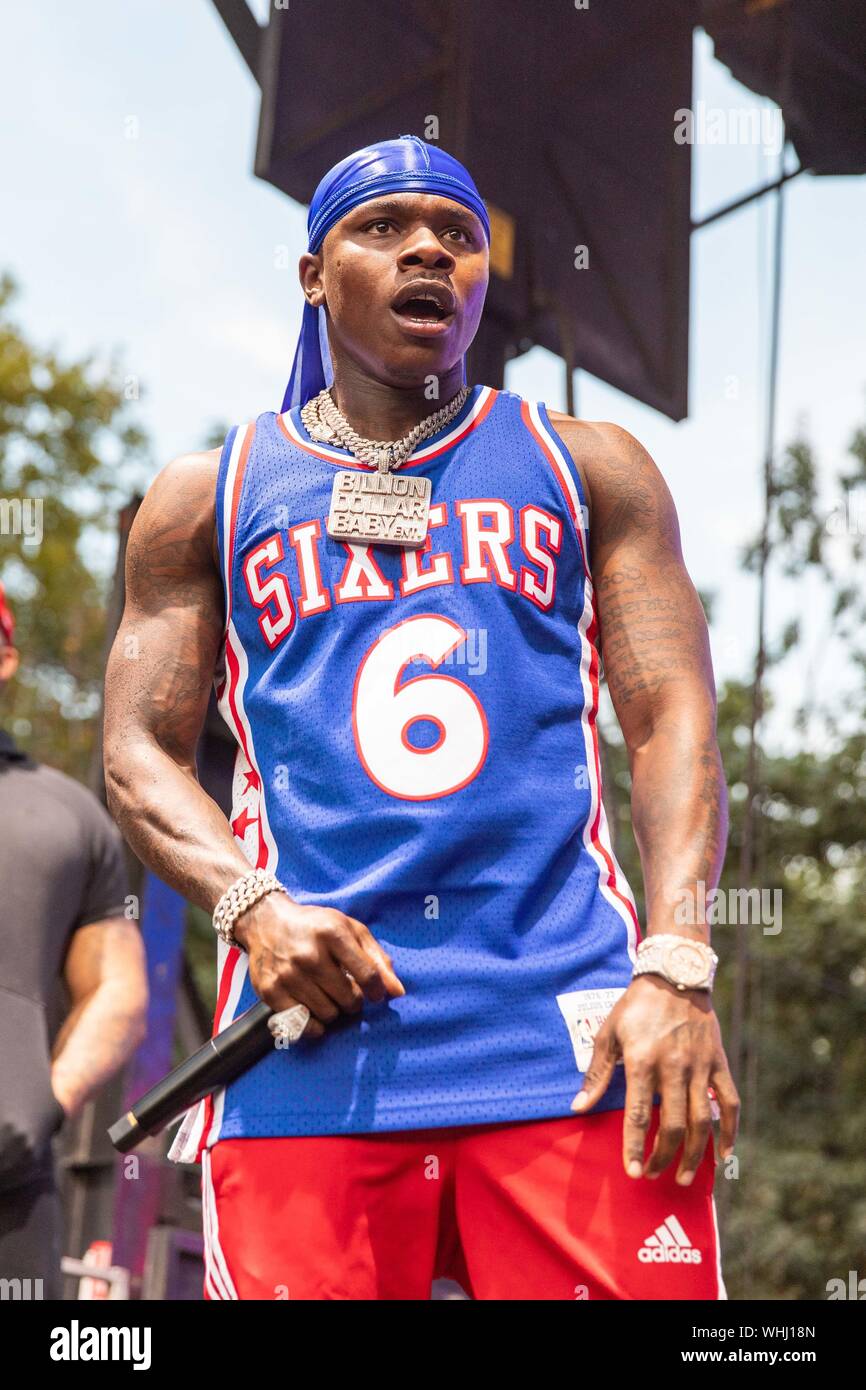 Kirk franklin 2019 hi-res stock photography and images - Alamy