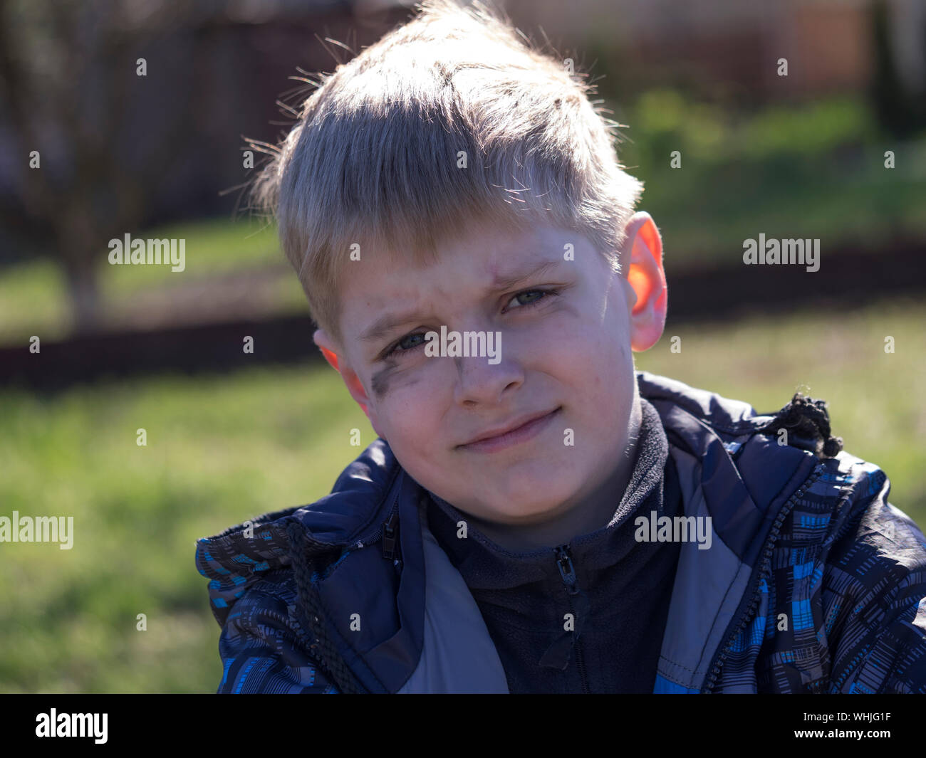 Face on portrait hi-res stock photography and images - Alamy