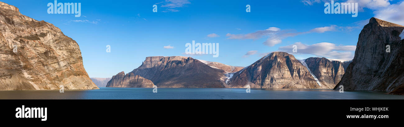 Baffin island nunavut canada glacier hi-res stock photography and ...