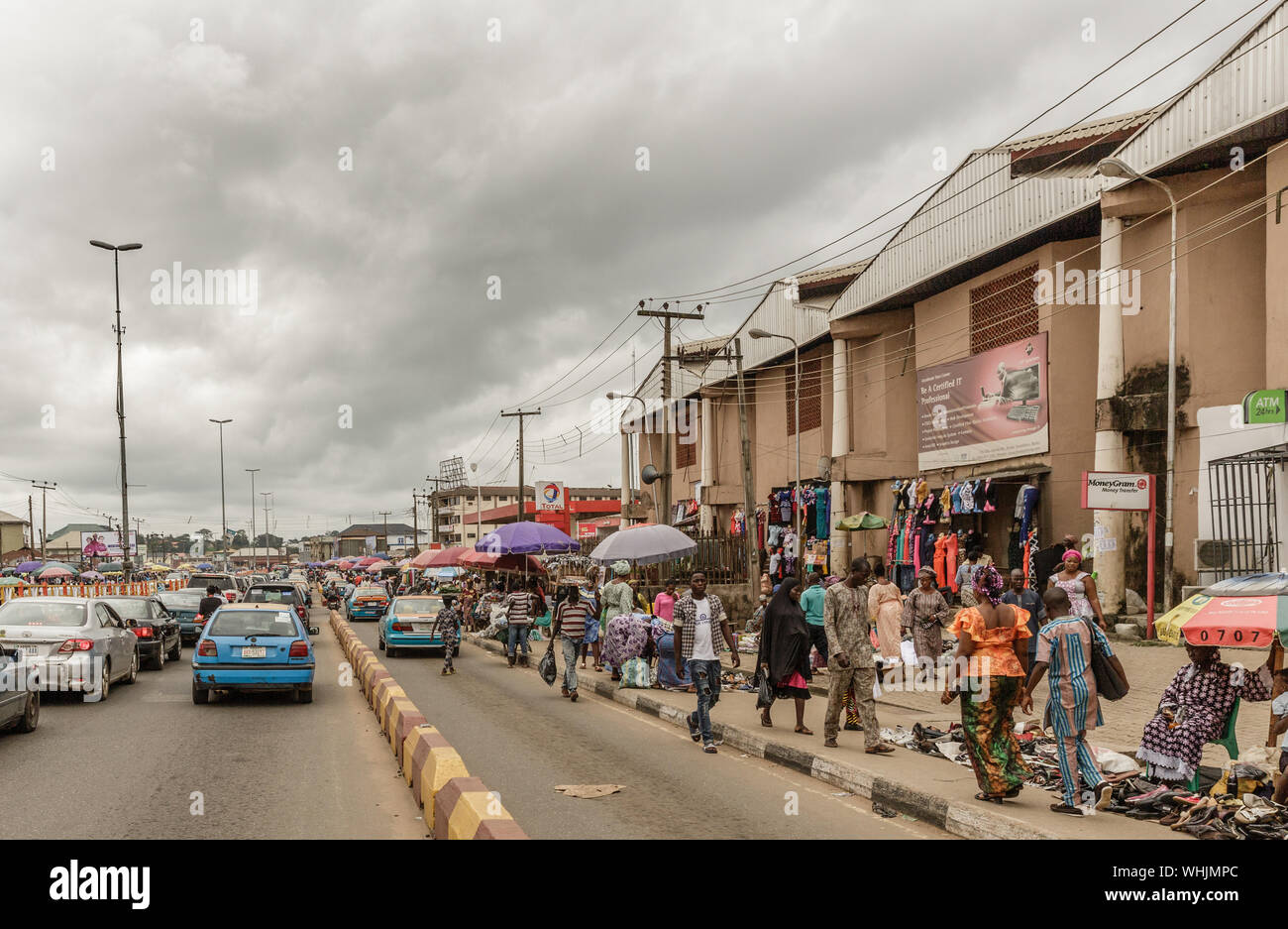 Nigeria street hi-res stock photography and images - Alamy
