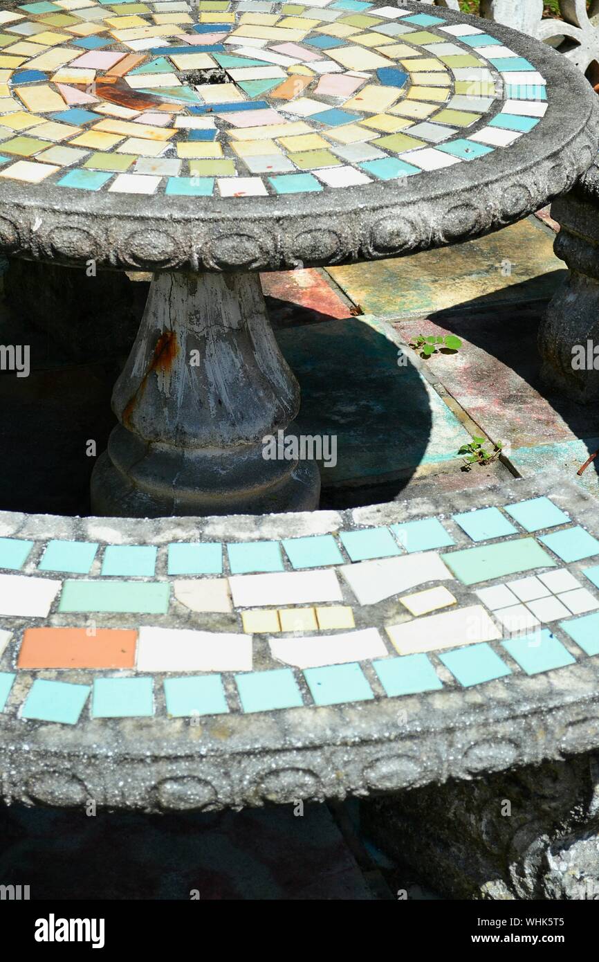 Carving mosaic hi-res stock photography and images - Alamy