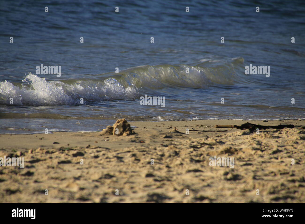Day wave hi-res stock photography and images - Alamy