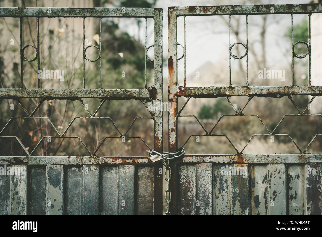 Old lock gates hi-res stock photography and images - Alamy