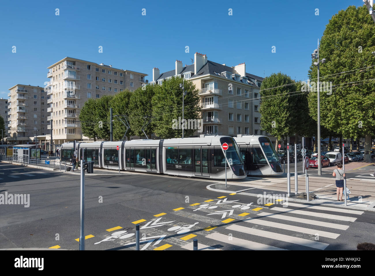 Die Straßenbahn Caen (frz. Tramway de Caen) ist das Straßenbahnsystem ...