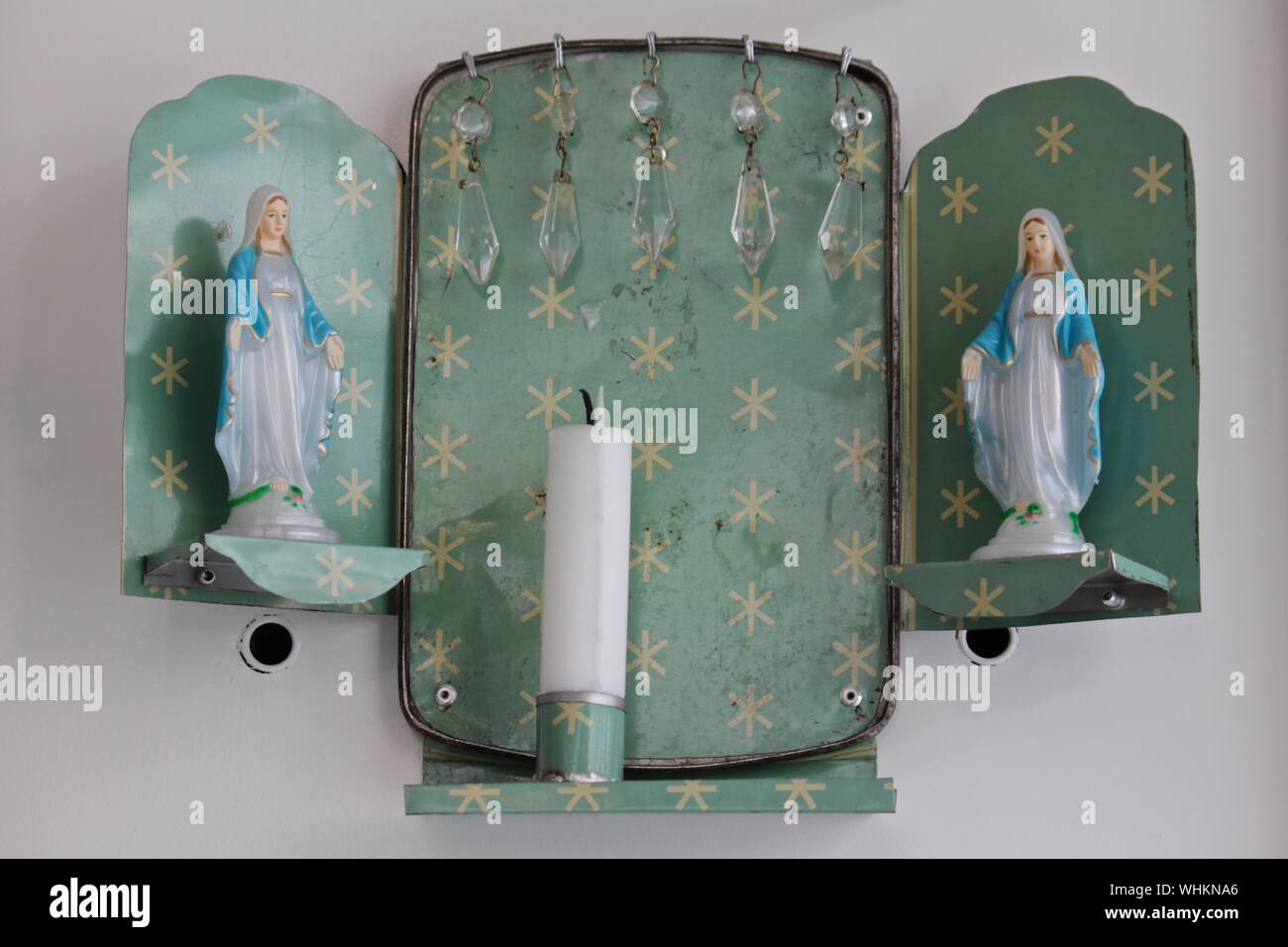 Mary stand hi-res stock photography and images - Alamy