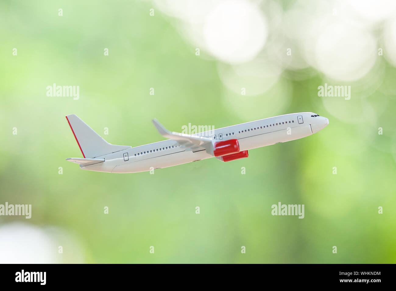 Flying model airplane hi-res stock photography and images - Alamy