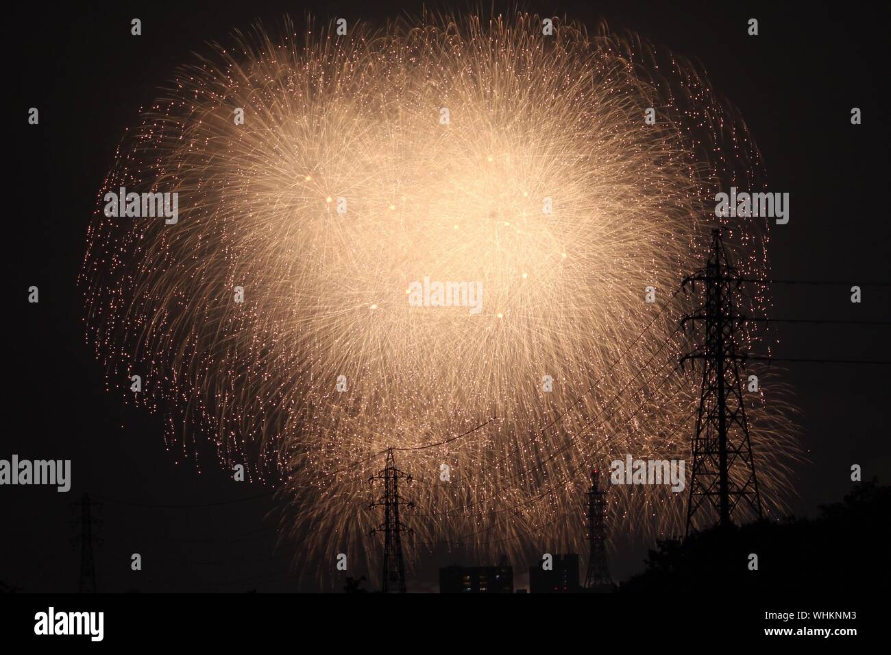 Tall fireworks hi-res stock photography and images - Alamy
