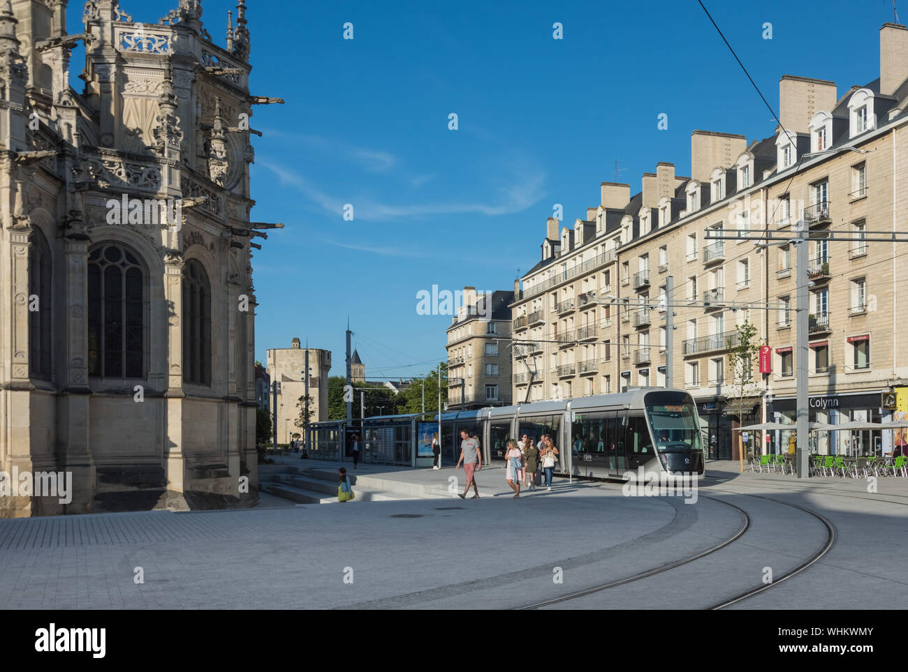 Die Straßenbahn Caen (frz. Tramway de Caen) ist das Straßenbahnsystem ...
