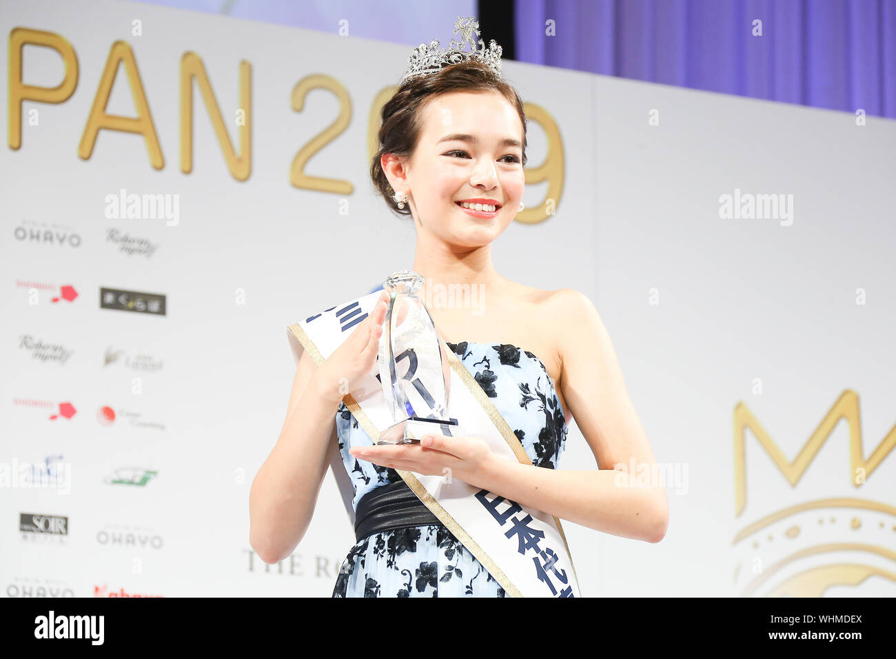 Miss world japan hi-res stock photography and images - Alamy