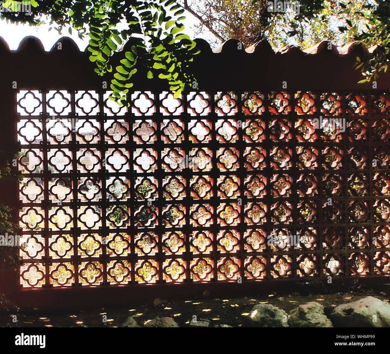 See through wall hi-res stock photography and images - Alamy