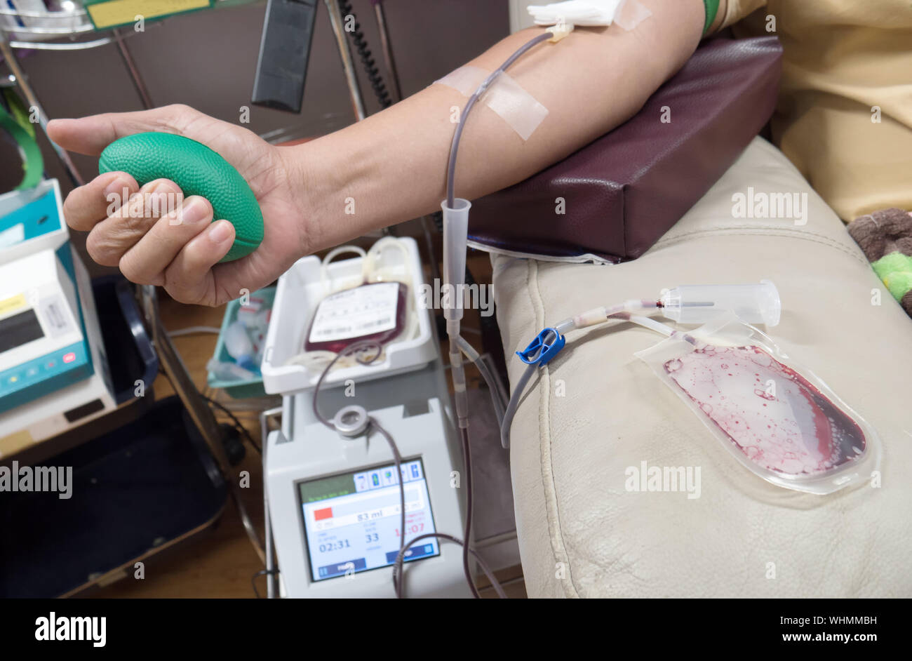 People donating blood hi-res stock photography and images - Alamy