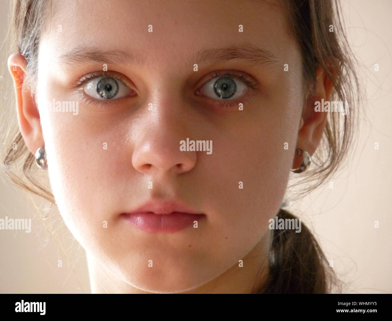 Staring portrait hi-res stock photography and images - Alamy