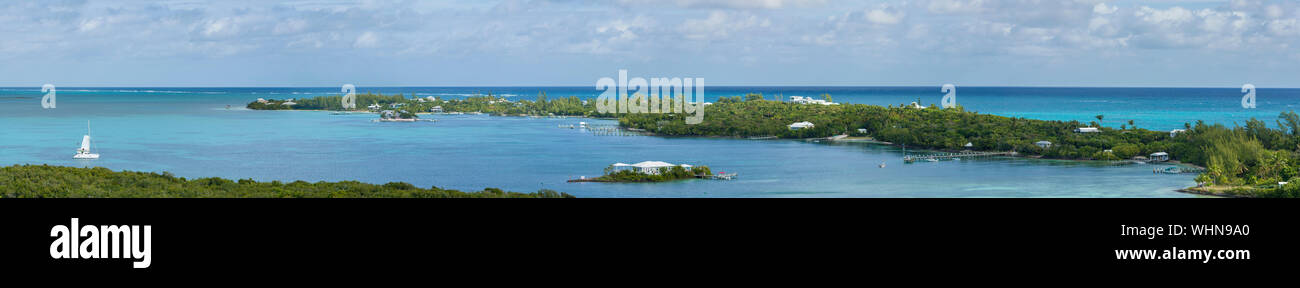 180 degree panorama of Elbow Cay in the Bahamas Stock Photo - Alamy