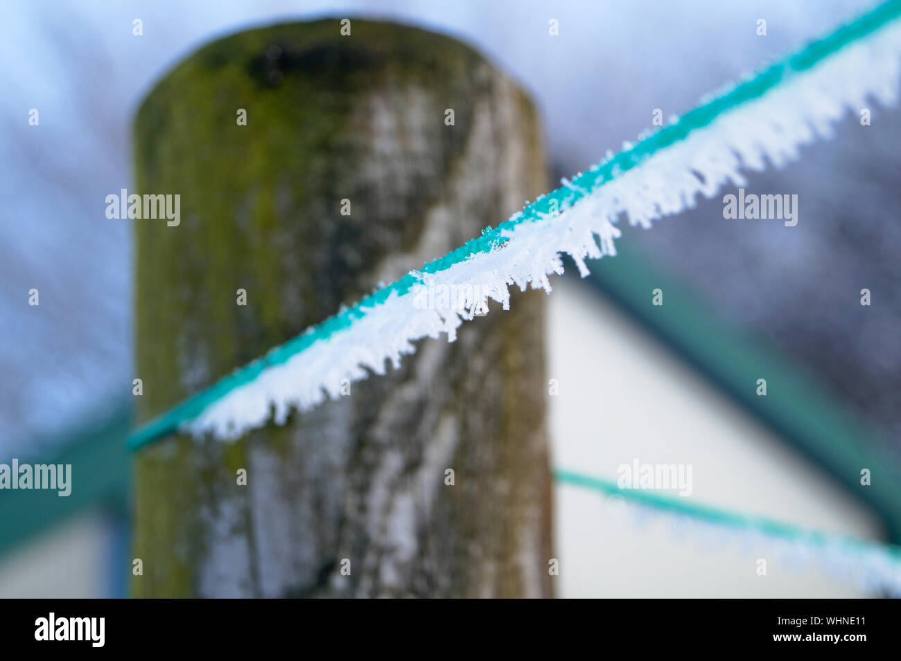 Close up of frozen rope hi-res stock photography and images - Alamy