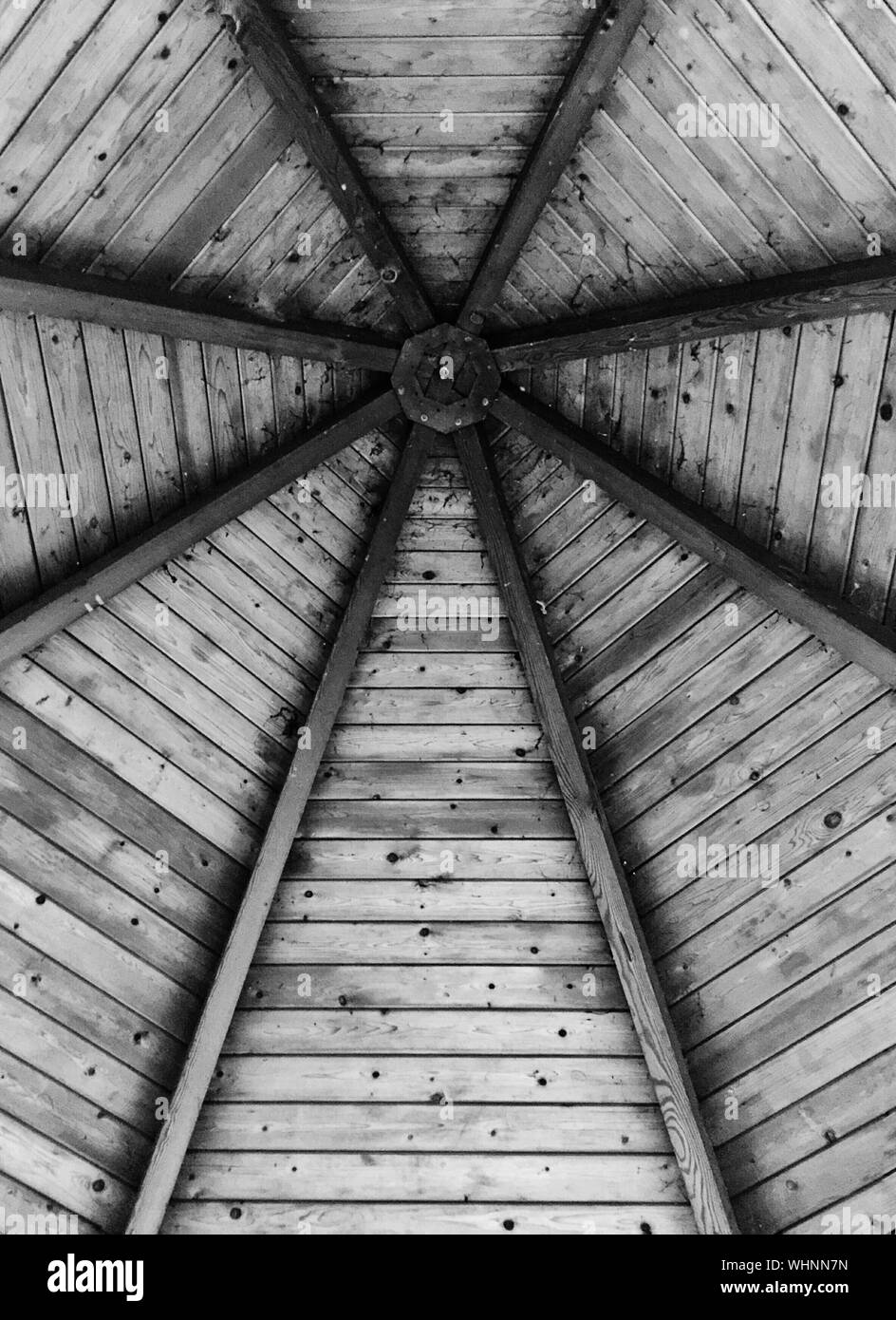 Wood beam door hi-res stock photography and images - Alamy
