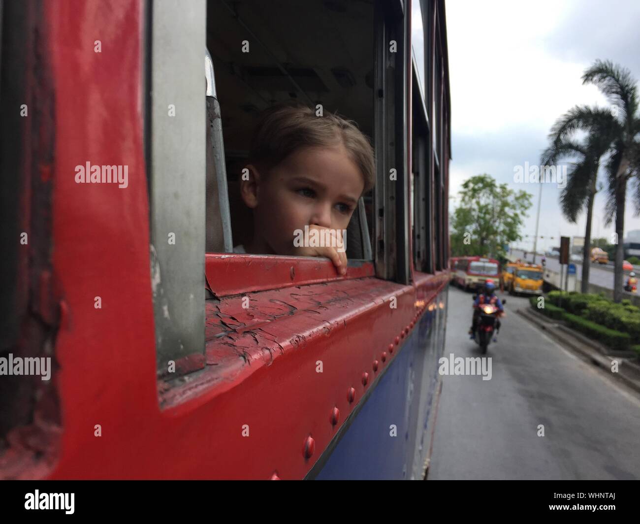 Bus boy hi-res stock photography and images - Alamy