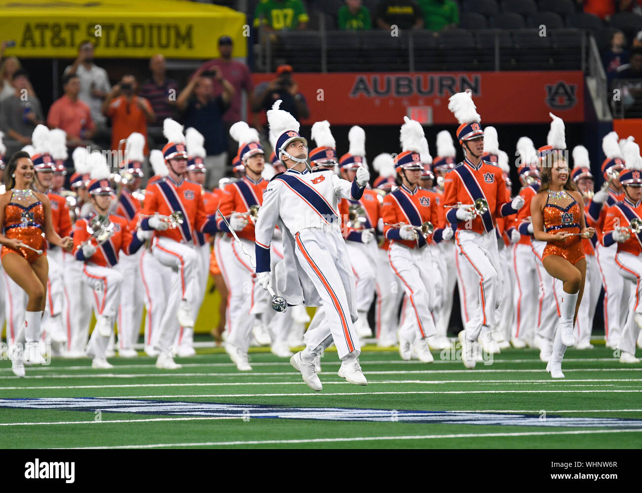 Drum major university hi-res stock photography and images - Alamy
