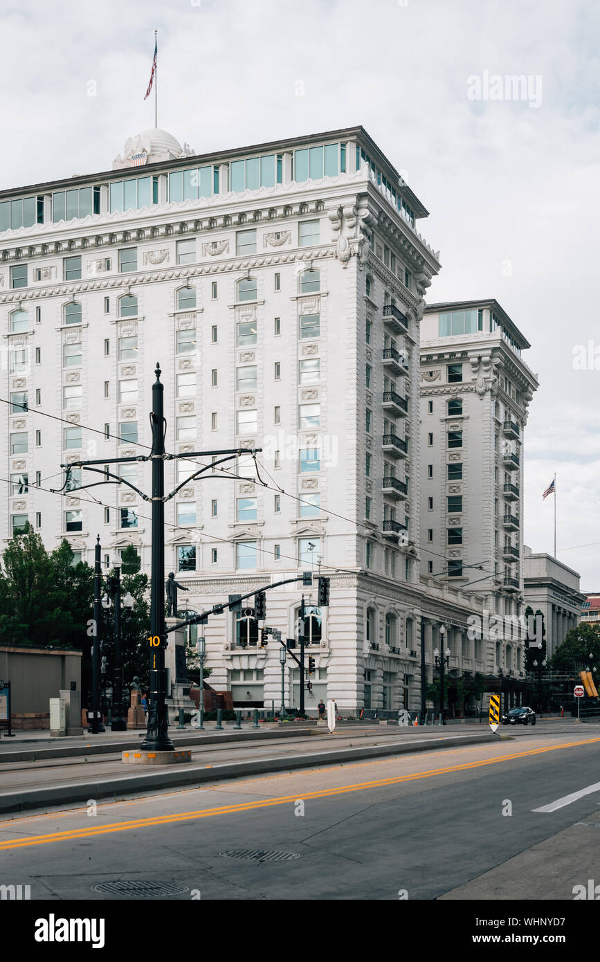 Joseph smith memorial building hi-res stock photography and images - Alamy