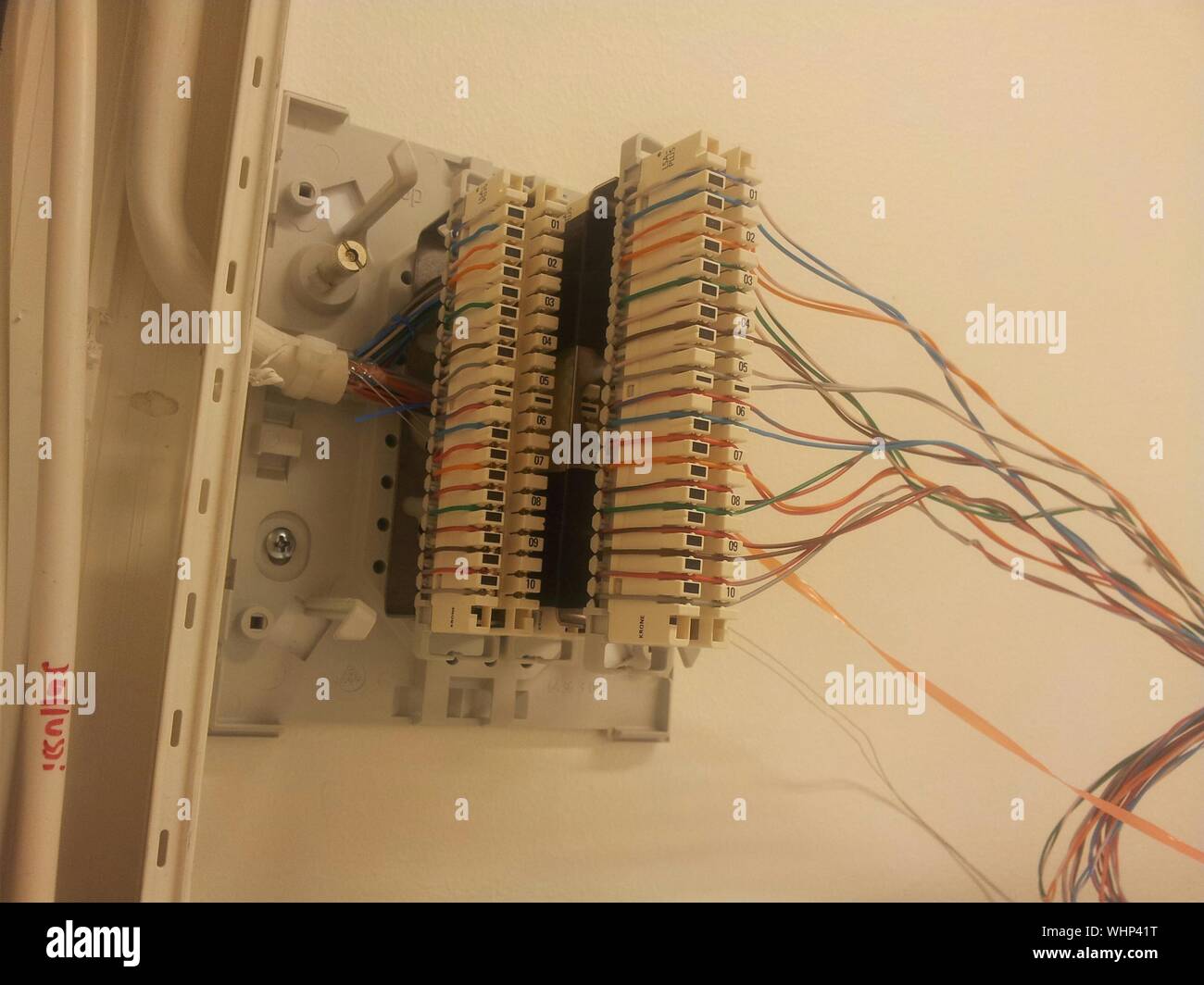 Circuit structure hi-res stock photography and images - Alamy