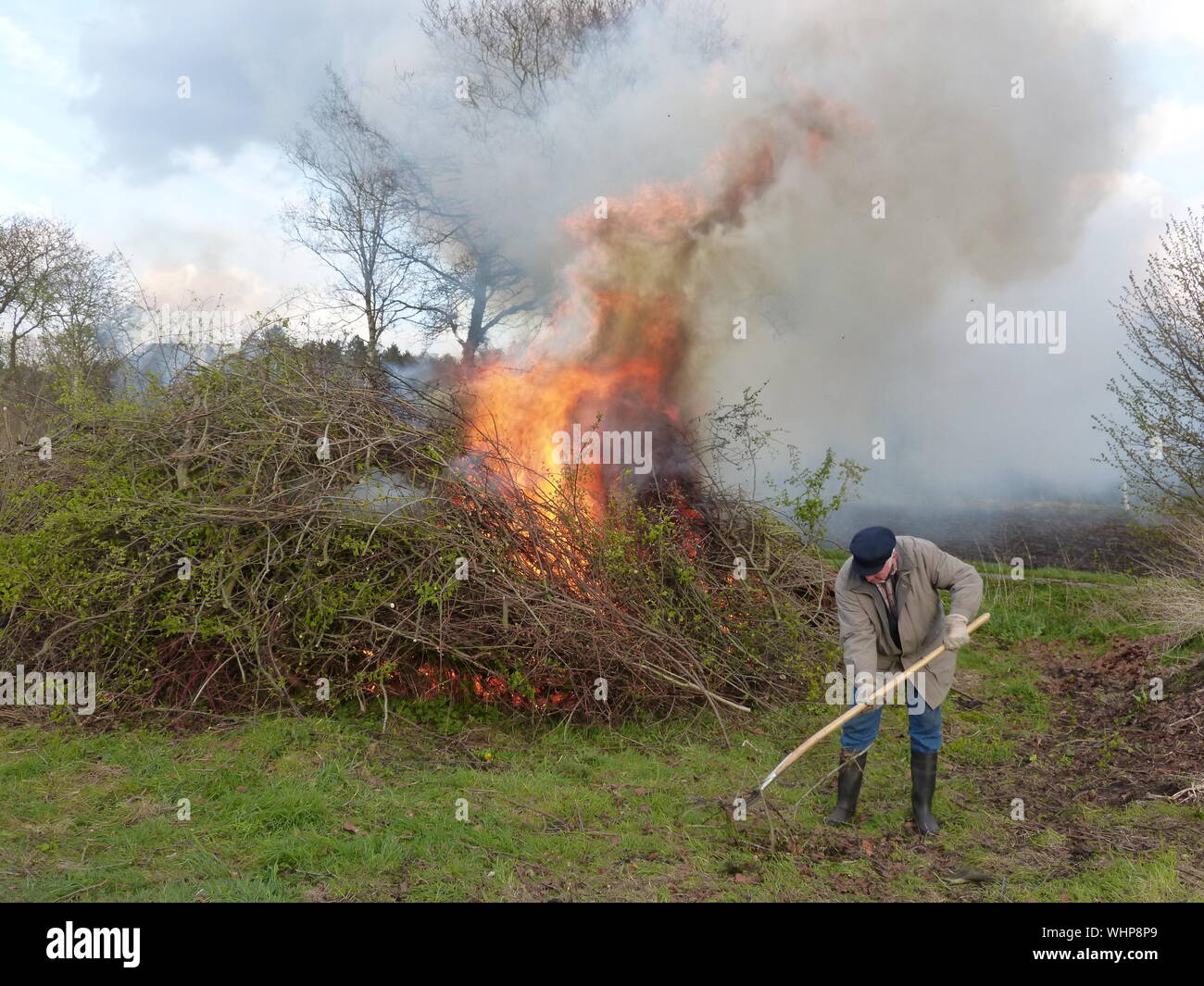 Farmer fork hi-res stock photography and images - Alamy