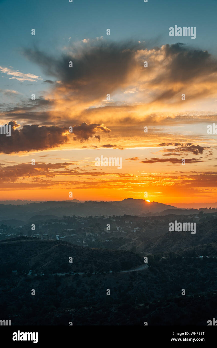 Sunset view from the Griffith Observatory, in Los Angeles, California ...
