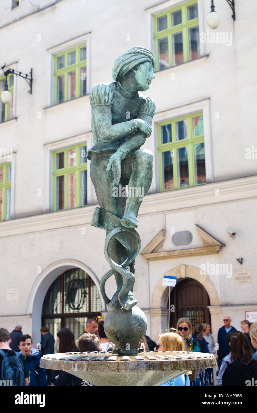 Abecedarian sculpture hi-res stock photography and images - Alamy