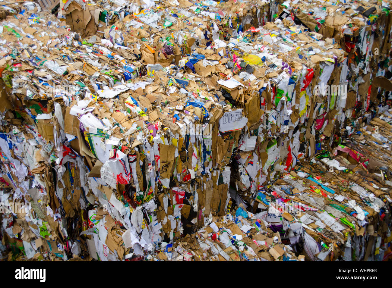 Stacks of paper hi-res stock photography and images - Alamy