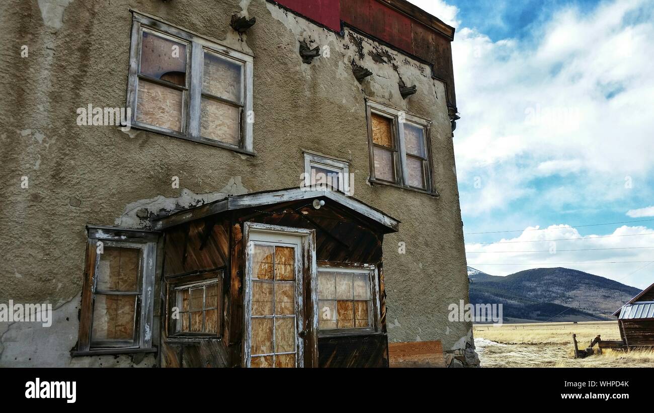 Cloudy condition hi-res stock photography and images - Alamy