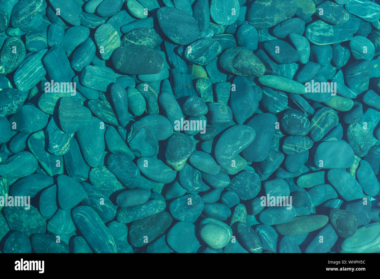 pattern of sea stone texture under blue water Stock Photo - Alamy