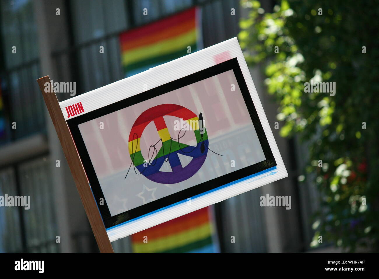 Peace parade hi-res stock photography and images - Alamy