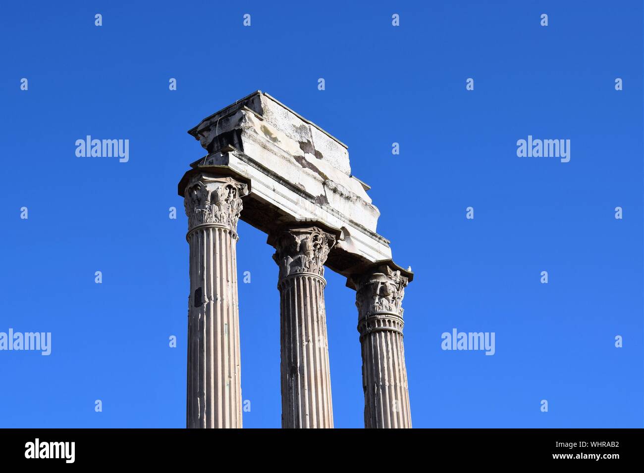 Broken down columns High Resolution Stock Photography and Images - Alamy