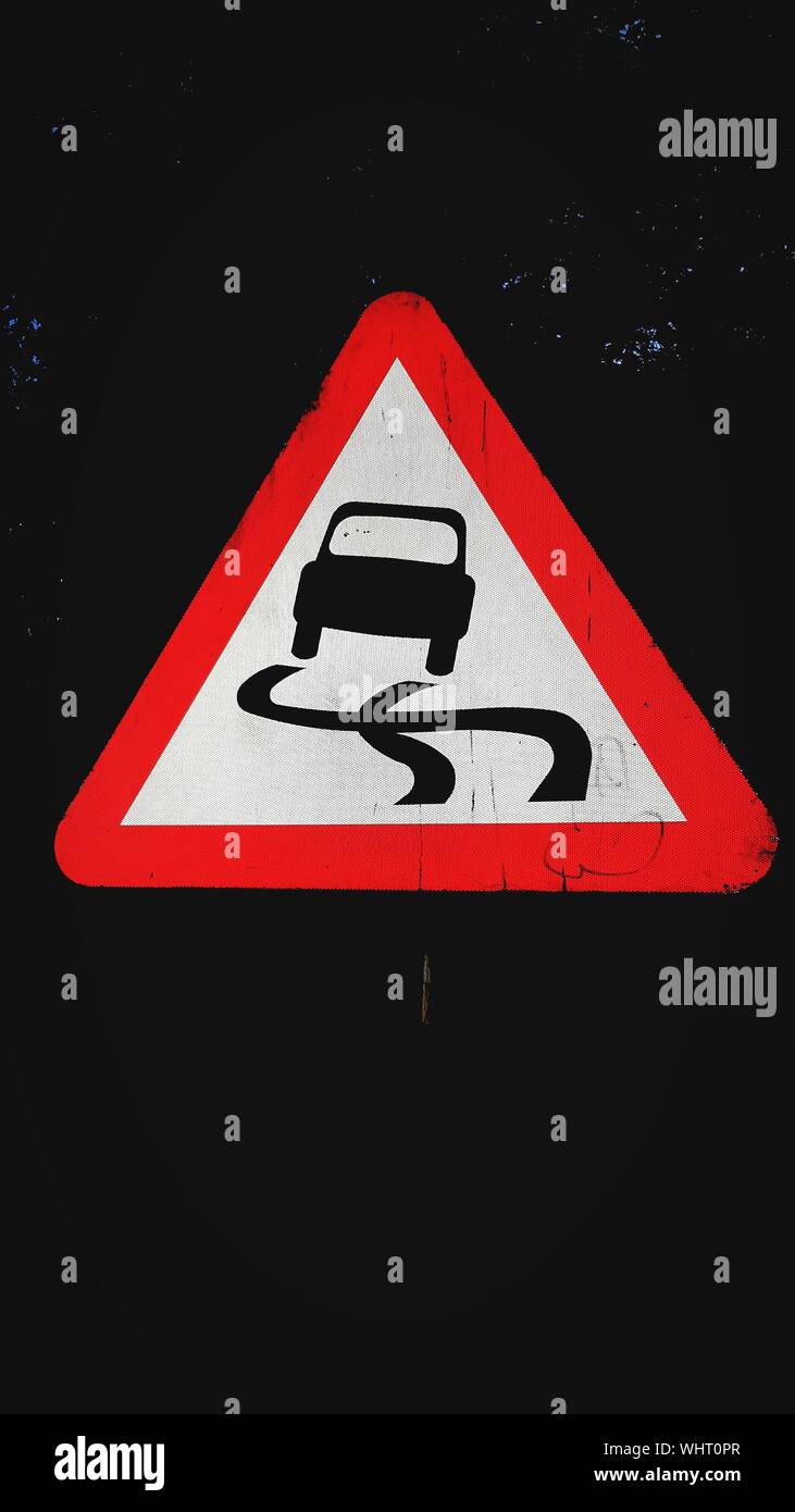 Road warning triangle shape hi-res stock photography and images - Alamy