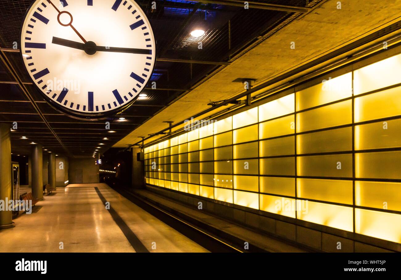 Clock illuminated hi-res stock photography and images - Alamy