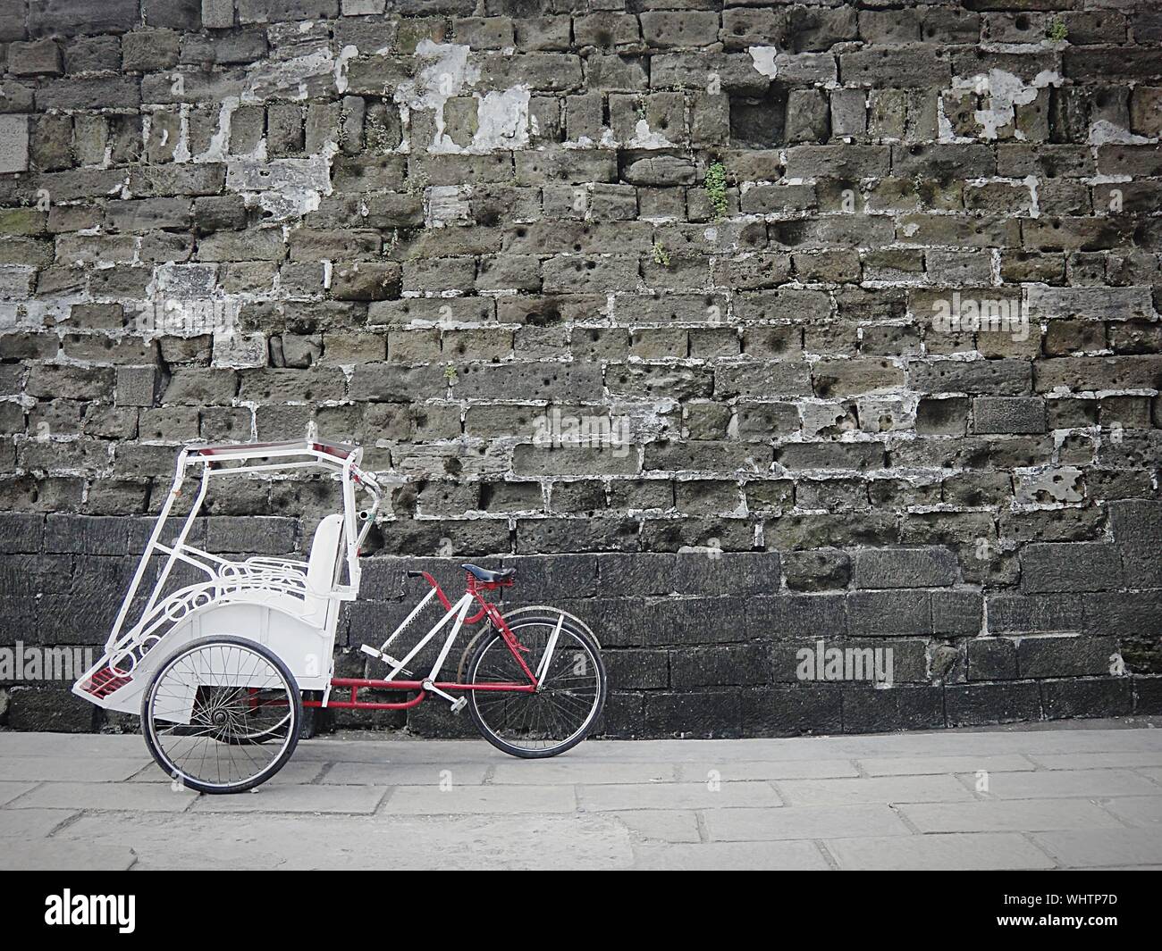 Side of rickshaw hi-res stock photography and images - Alamy