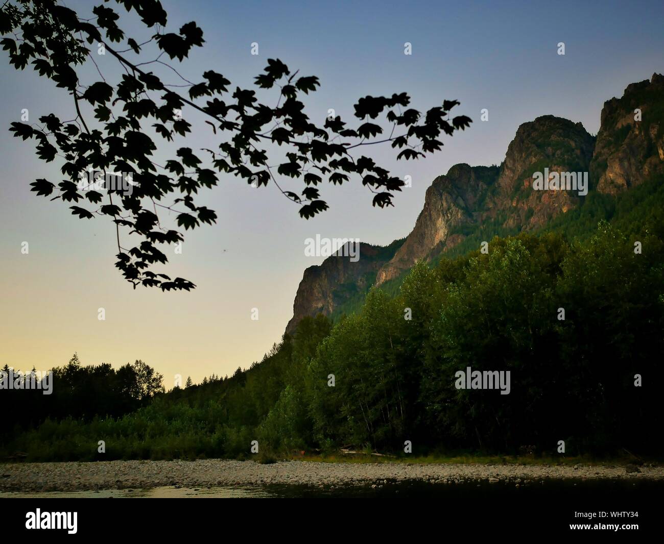Mount si hi-res stock photography and images - Alamy