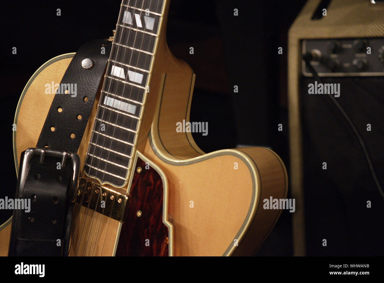 String belt hi-res stock photography and images - Alamy