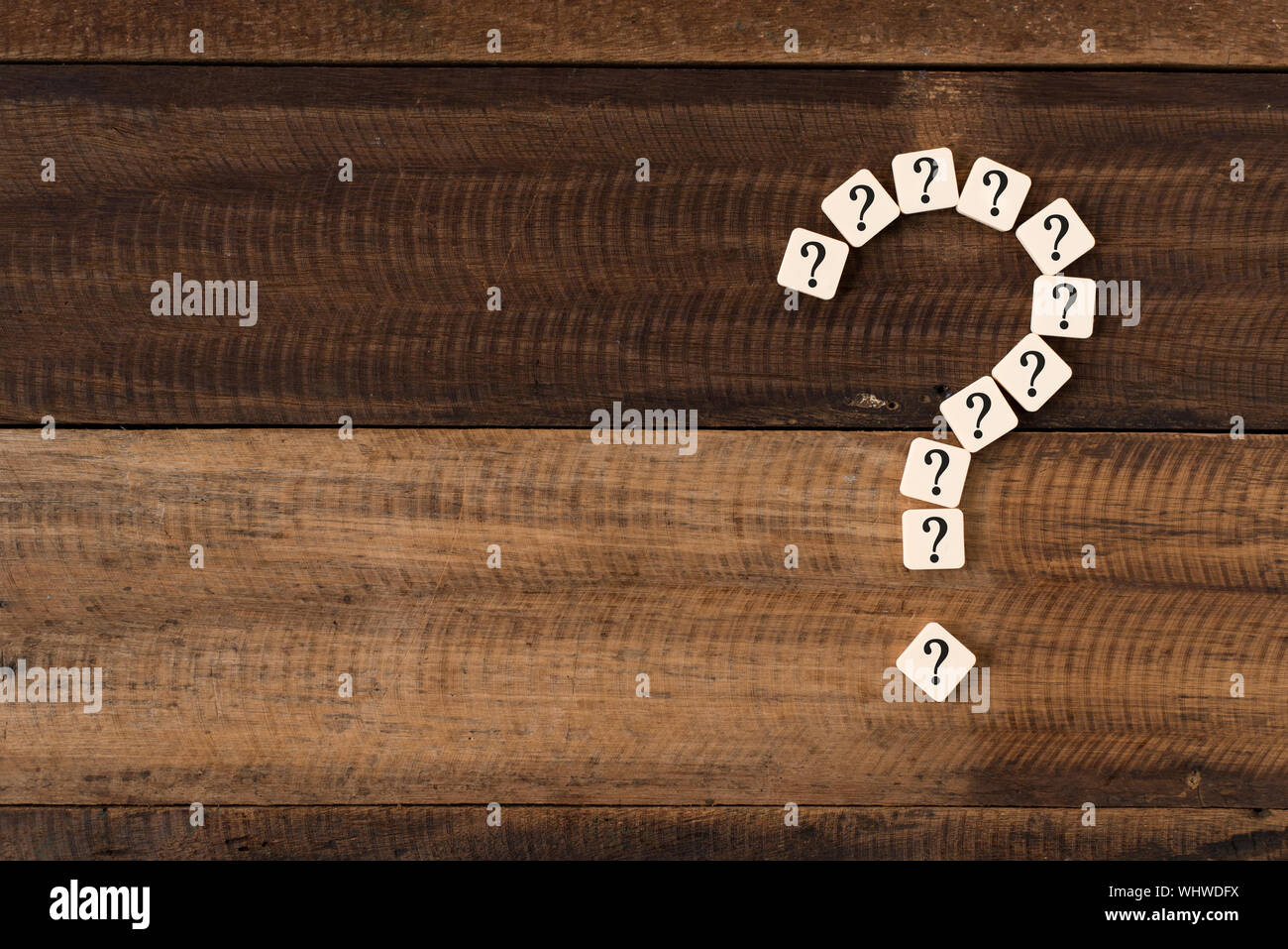 White mark wood table hi-res stock photography and images - Alamy