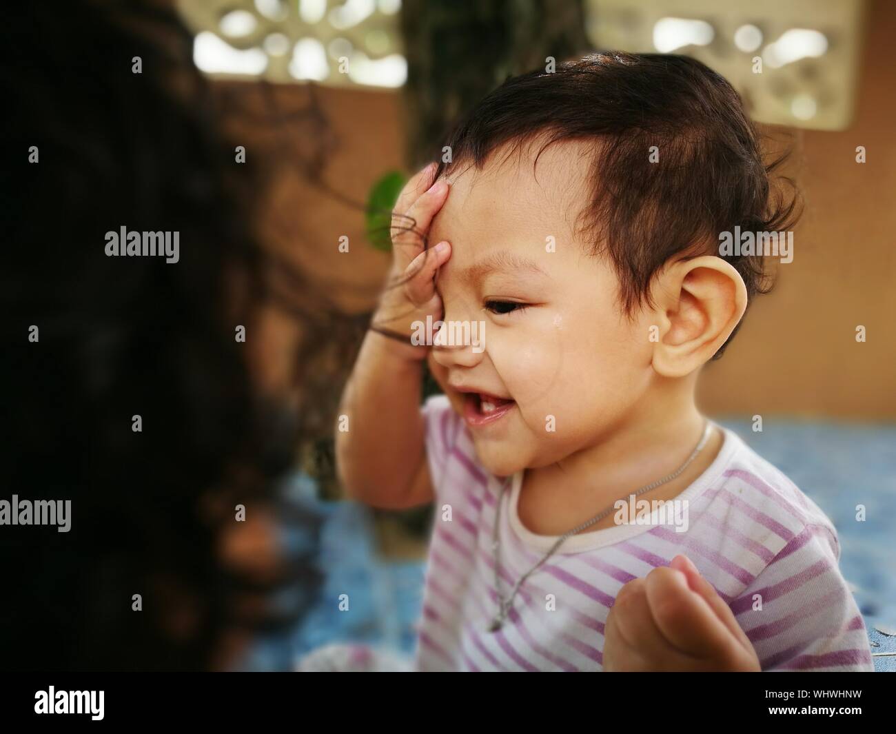 Peekaboo hi-res stock photography and images - Alamy