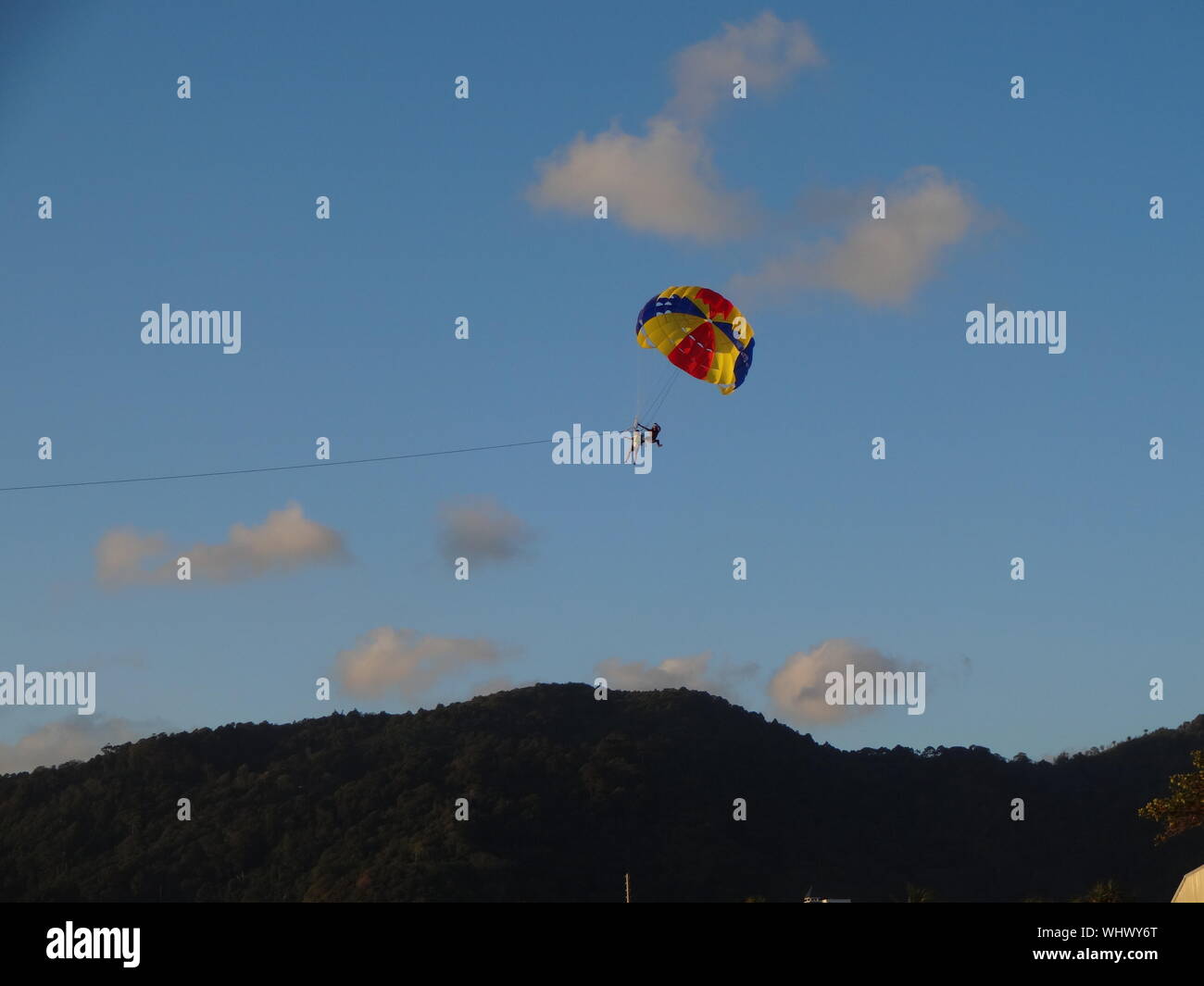 Safety parachute hi-res stock photography and images - Alamy