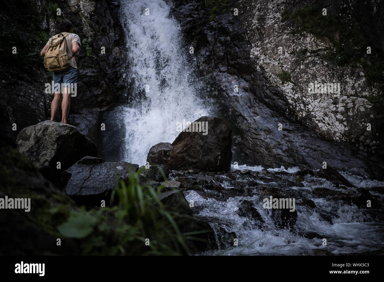 Sitting under waterfall hi-res stock photography and images - Alamy