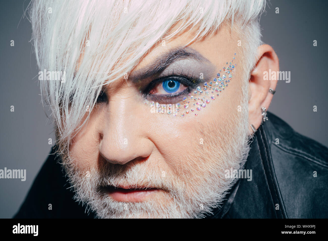 Transvestite with beard hi-res stock photography and images - Alamy