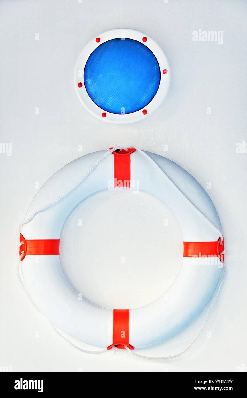 Lifeguard ring hi-res stock photography and images - Alamy