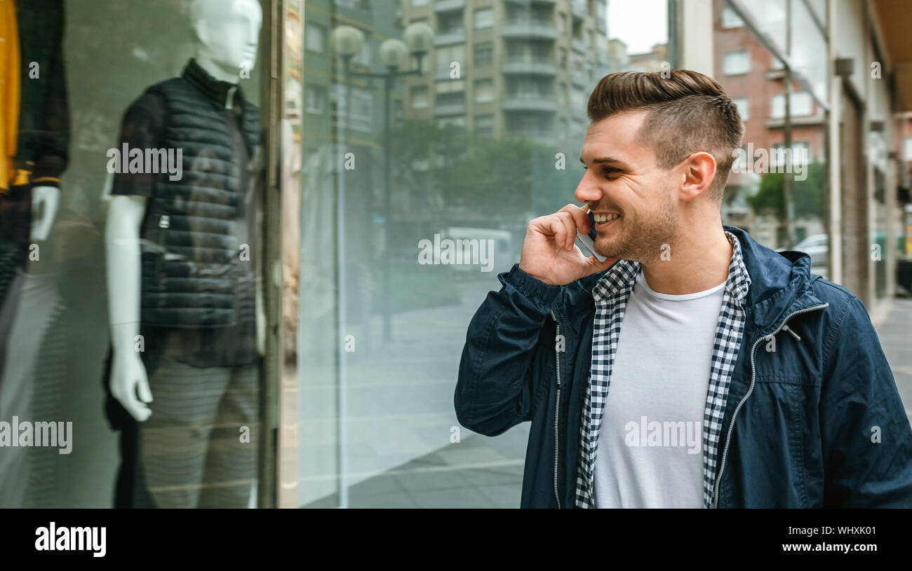Showcase man hi-res stock photography and images - Alamy
