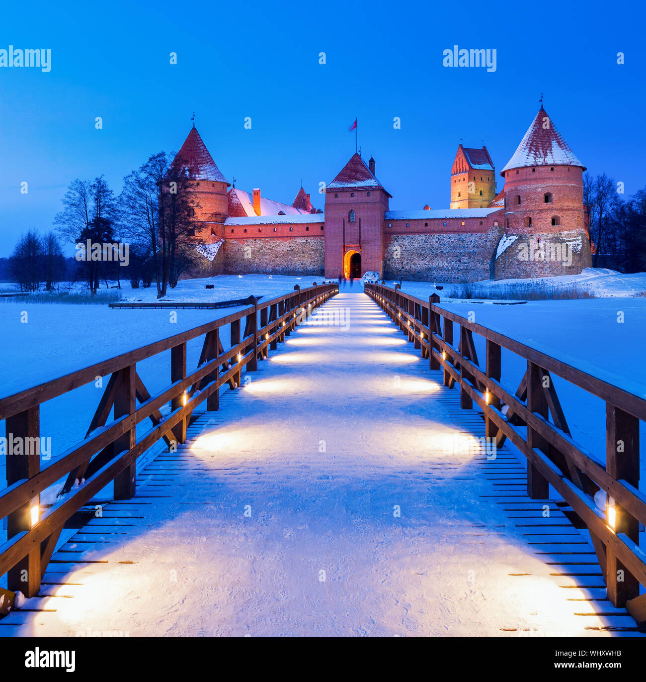 Trakai island castle in winter hi-res stock photography and images - Alamy