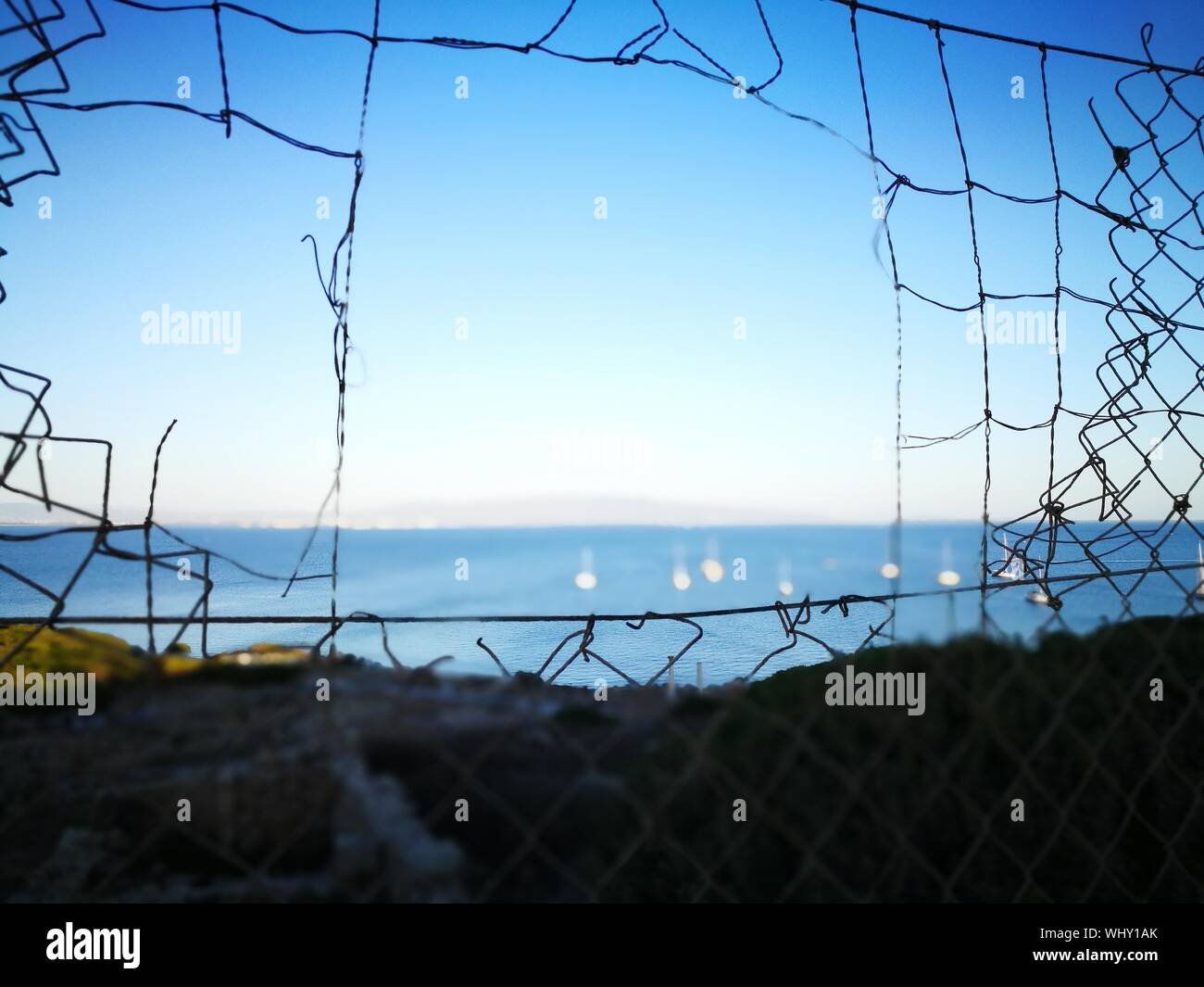 Fence beach barbed wire hi-res stock photography and images - Alamy