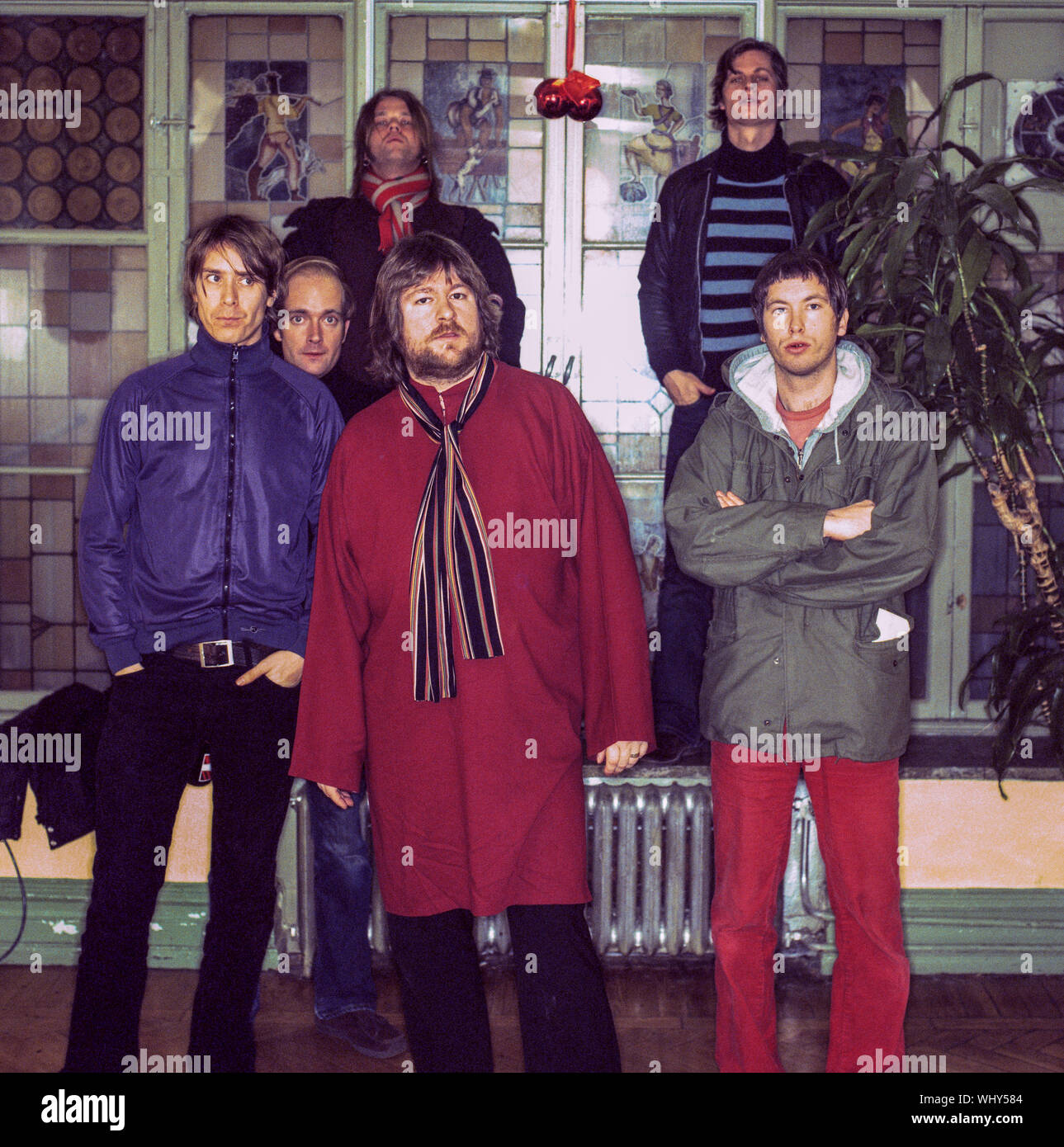 L band hi-res stock photography and images - Alamy