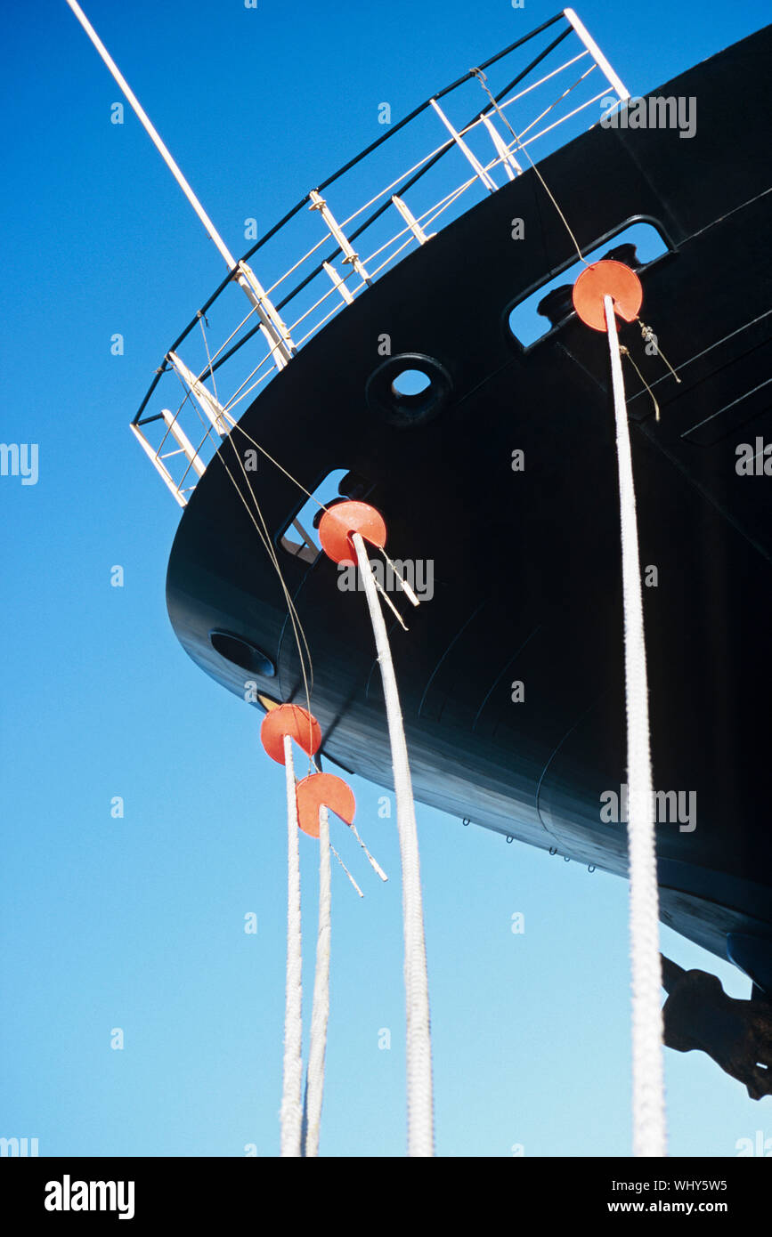 Ropes hanging from ship's bow close-up Stock Photo - Alamy