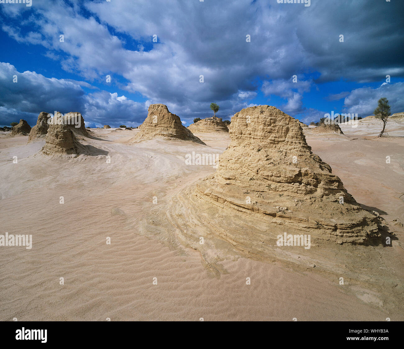 Rock formations in desert Stock Photo - Alamy